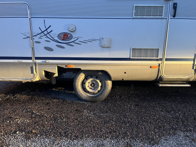 Vart kan man få tag i en plastsida till Dethleffs A6971? | Husbilsklubben.se